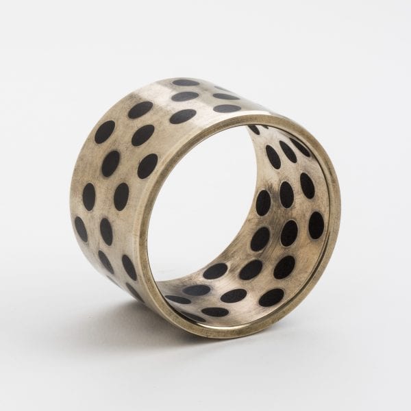 Glidelement, bussningar & plastbussningar för svensk industri